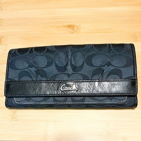 Coach | Bags | Coach Signature Checkbook Wallet | Poshmark